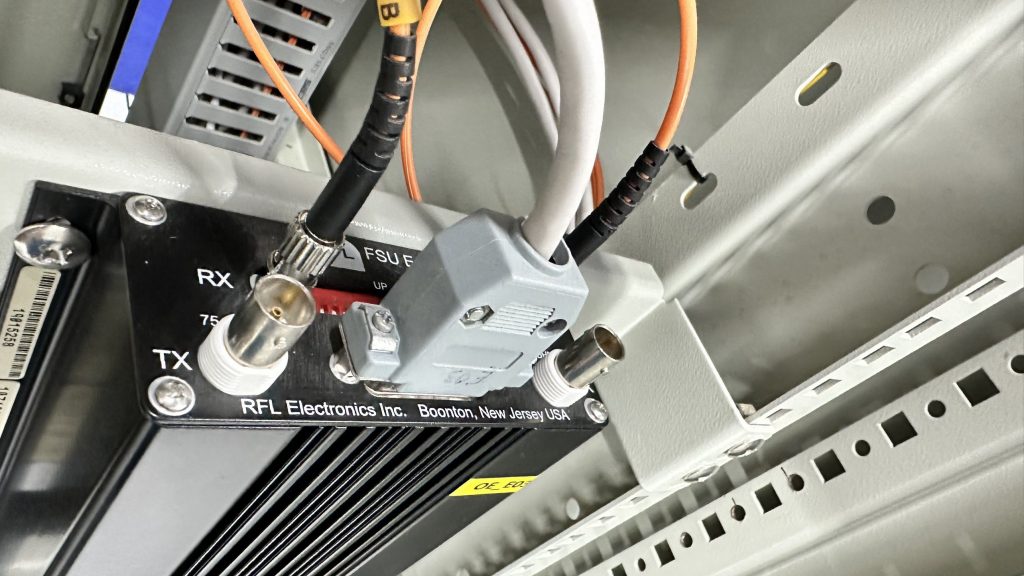 Bộ chuyển đổi quang C37.94 sang E1 RFL